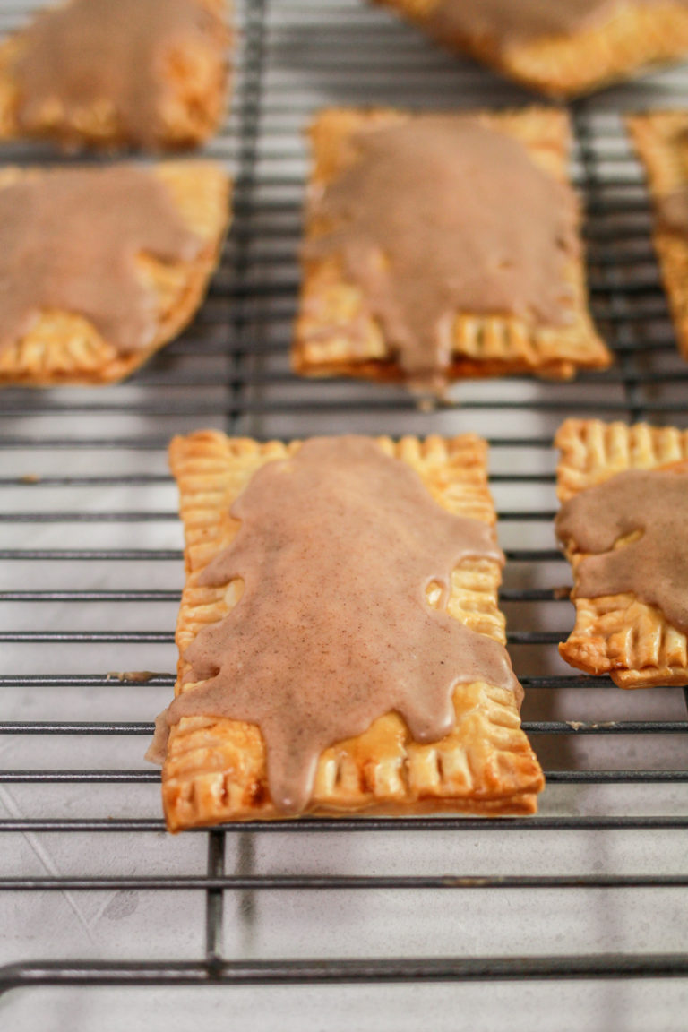 Homemade Brown Sugar Cinnamon Pop Tarts | Lilies and Loafers