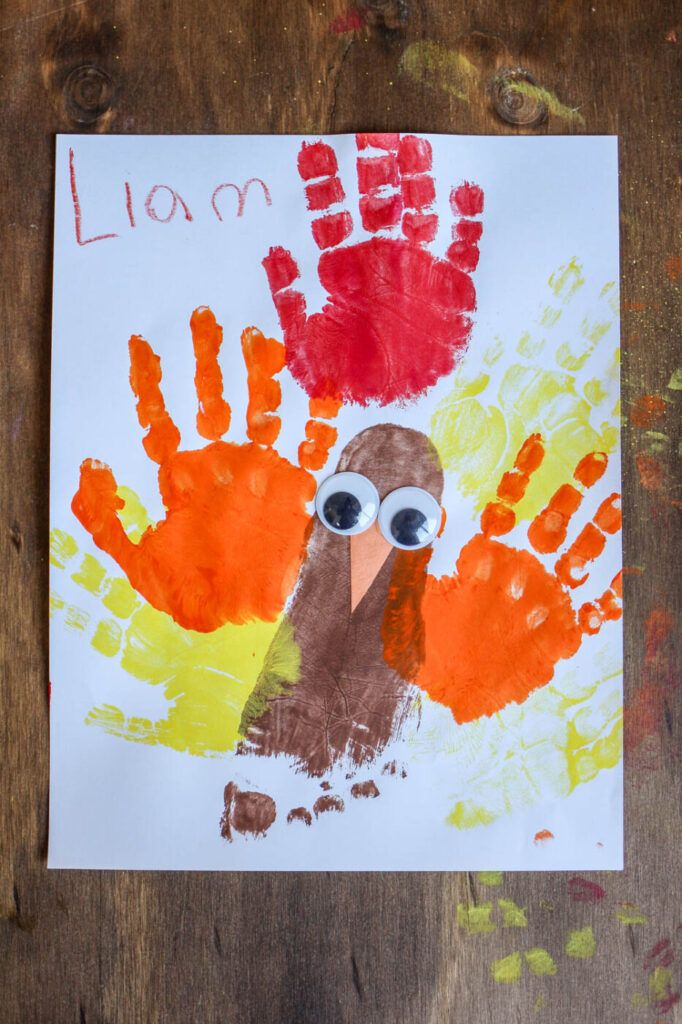 Autumn Handprint Craft Two Ways! (aka handprint turkey) | Lilies and ...