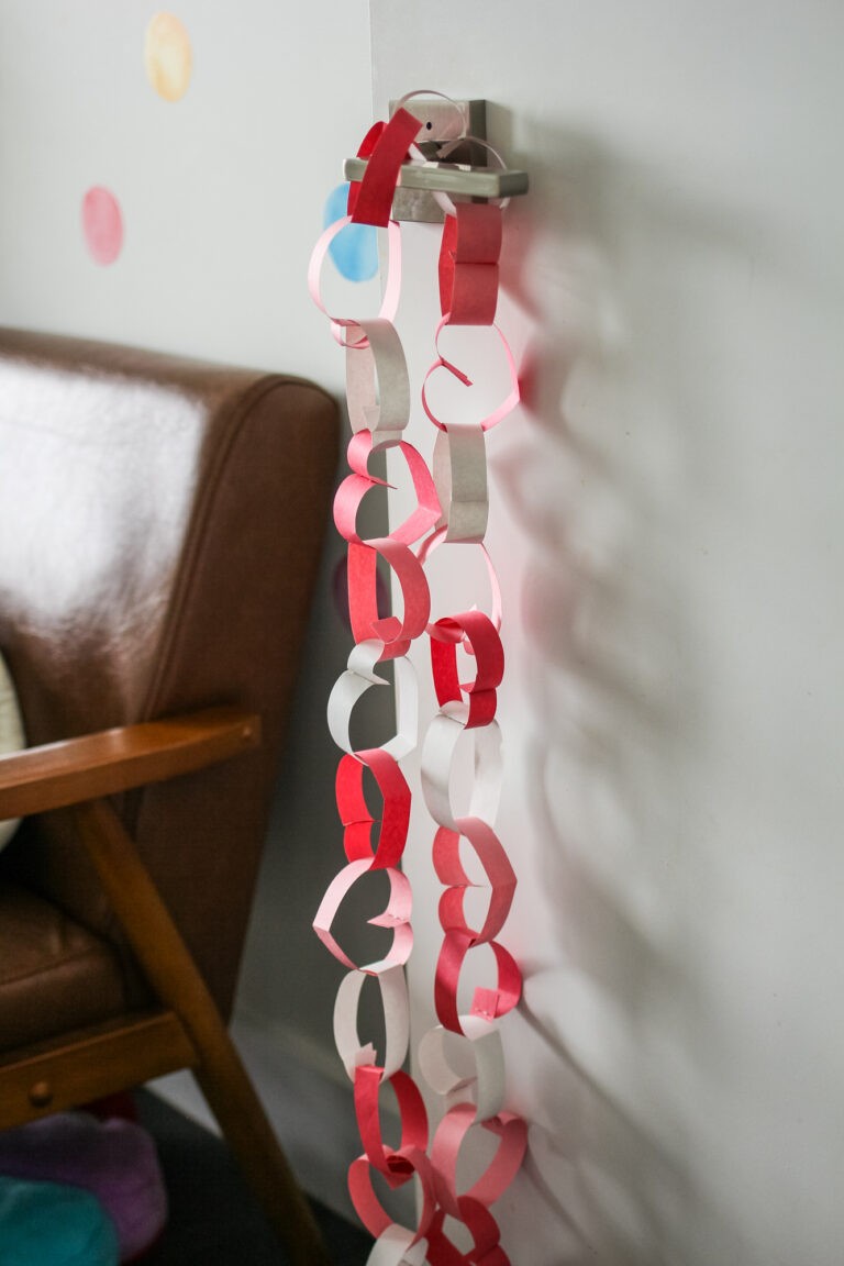 Easy Valentine's Day Paper Heart Chain Craft for Kids | Lilies and Loafers